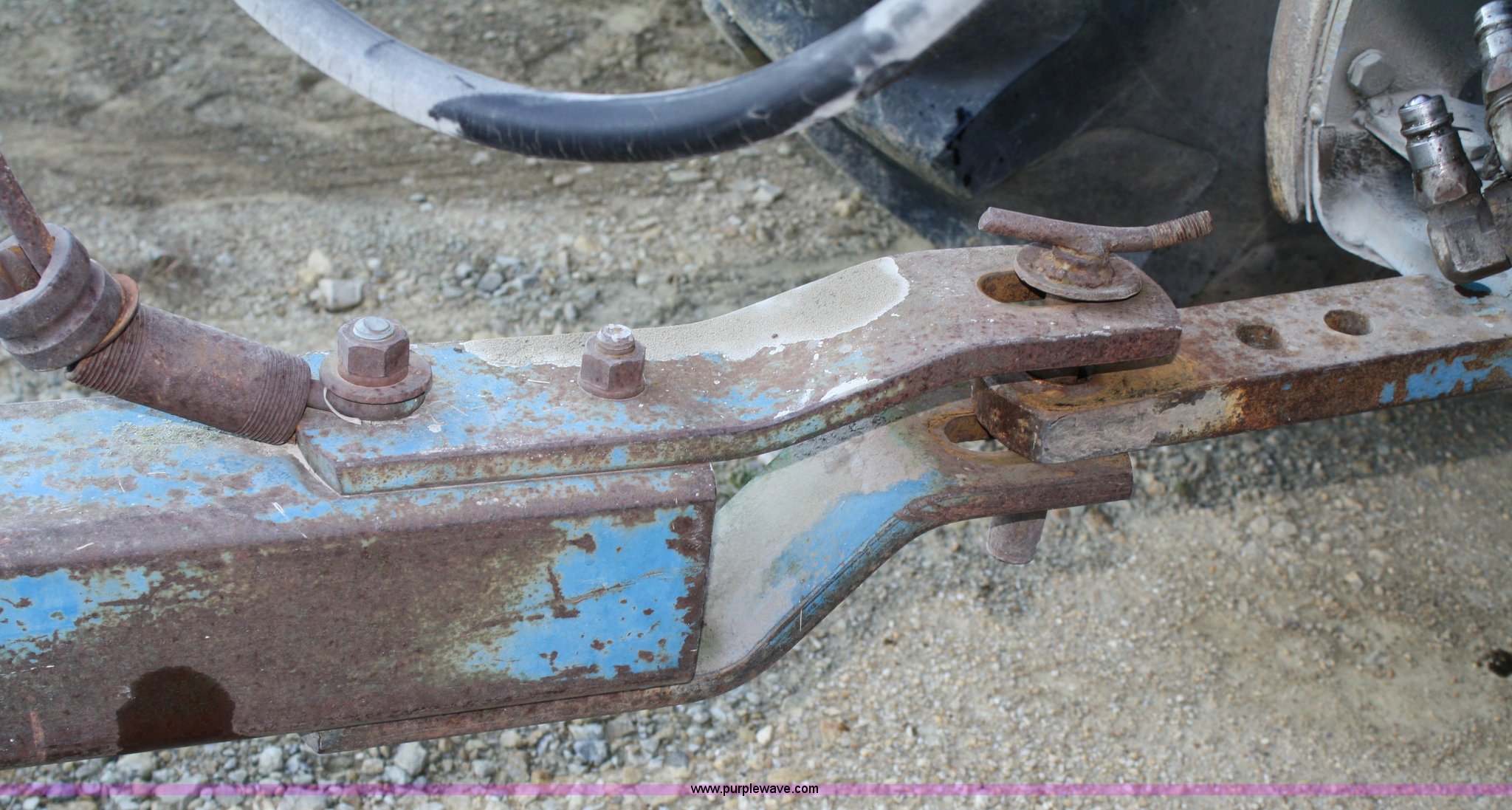 Ford 242 offset disk in Tonganoxie, KS | Item 4674 sold | Purple Wave