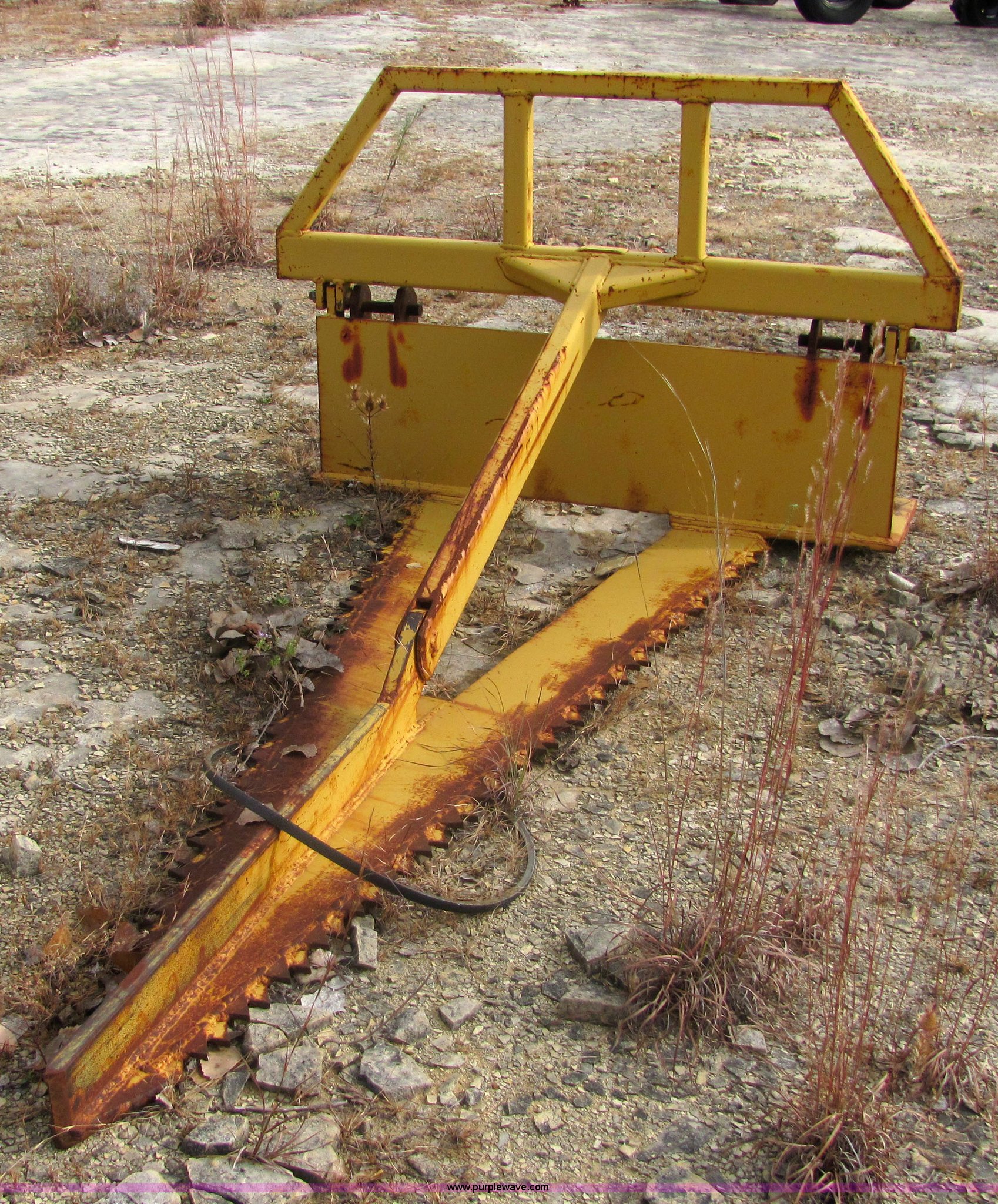 Rigid tree saw skid steer attachment in Winfield, KS | Item 6656 sold ...