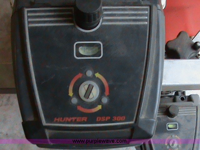 Hunter P411 alignment machine in Topeka, KS | Item 1603 sold | Purple Wave