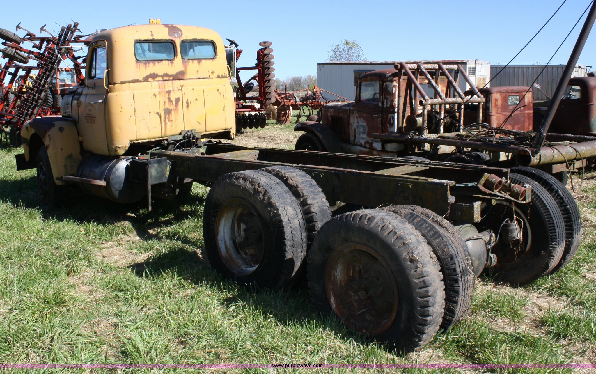 1954 International R190 semi truck in Kansas City, KS | Item 5108 sold ...