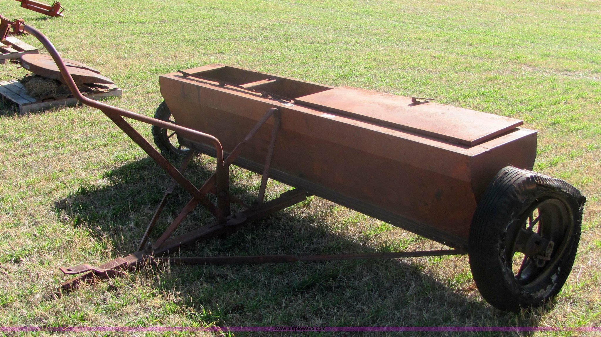 Ezee Flow 8' Native grass seeder in Guthrie, OK | Item 6717 sold ...