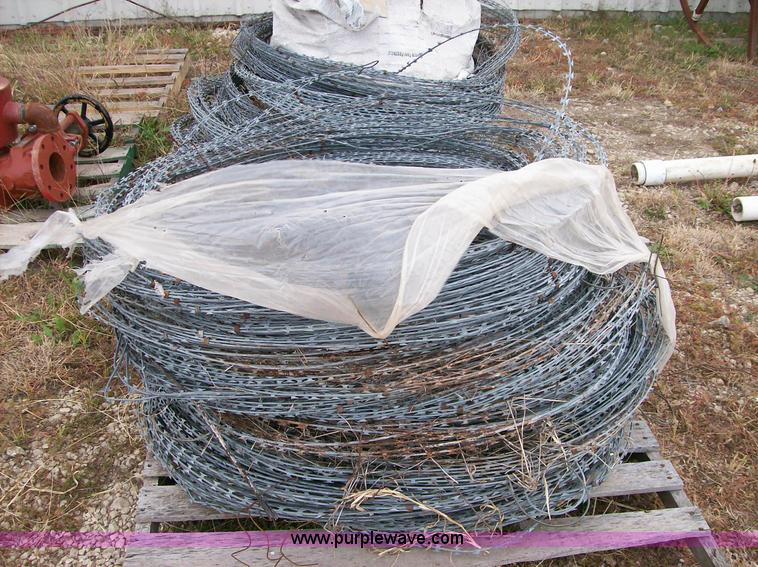(2) pallets of concertina wire in Hutchinson, KS | Item 1305 sold ...