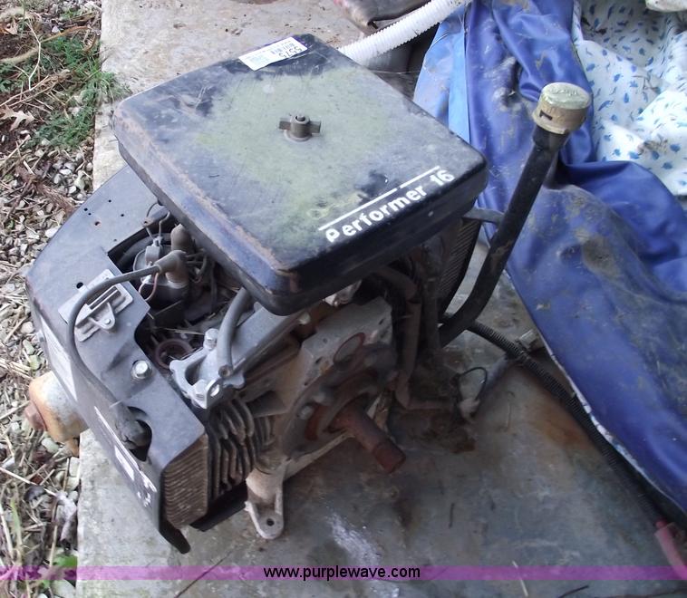 Onan 16hp gas engine in Warrensburg, MO | Item 5575 sold | Purple Wave