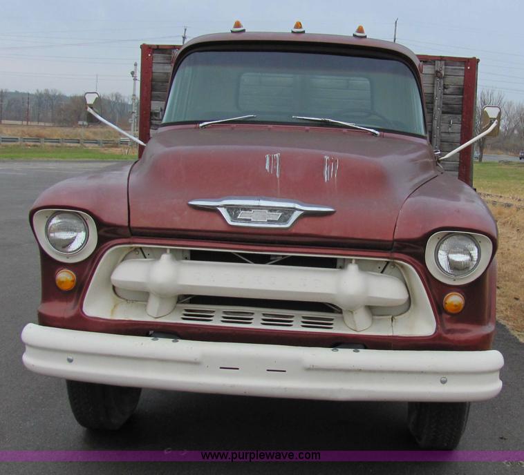 1955 Chevrolet 6400 grain truck in Manhattan, KS | Item 2308 sold ...