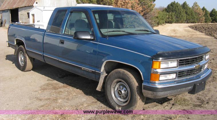 1997 Chevrolet C2500 extended cab pickup truck in Sedgwick, KS | Item ...