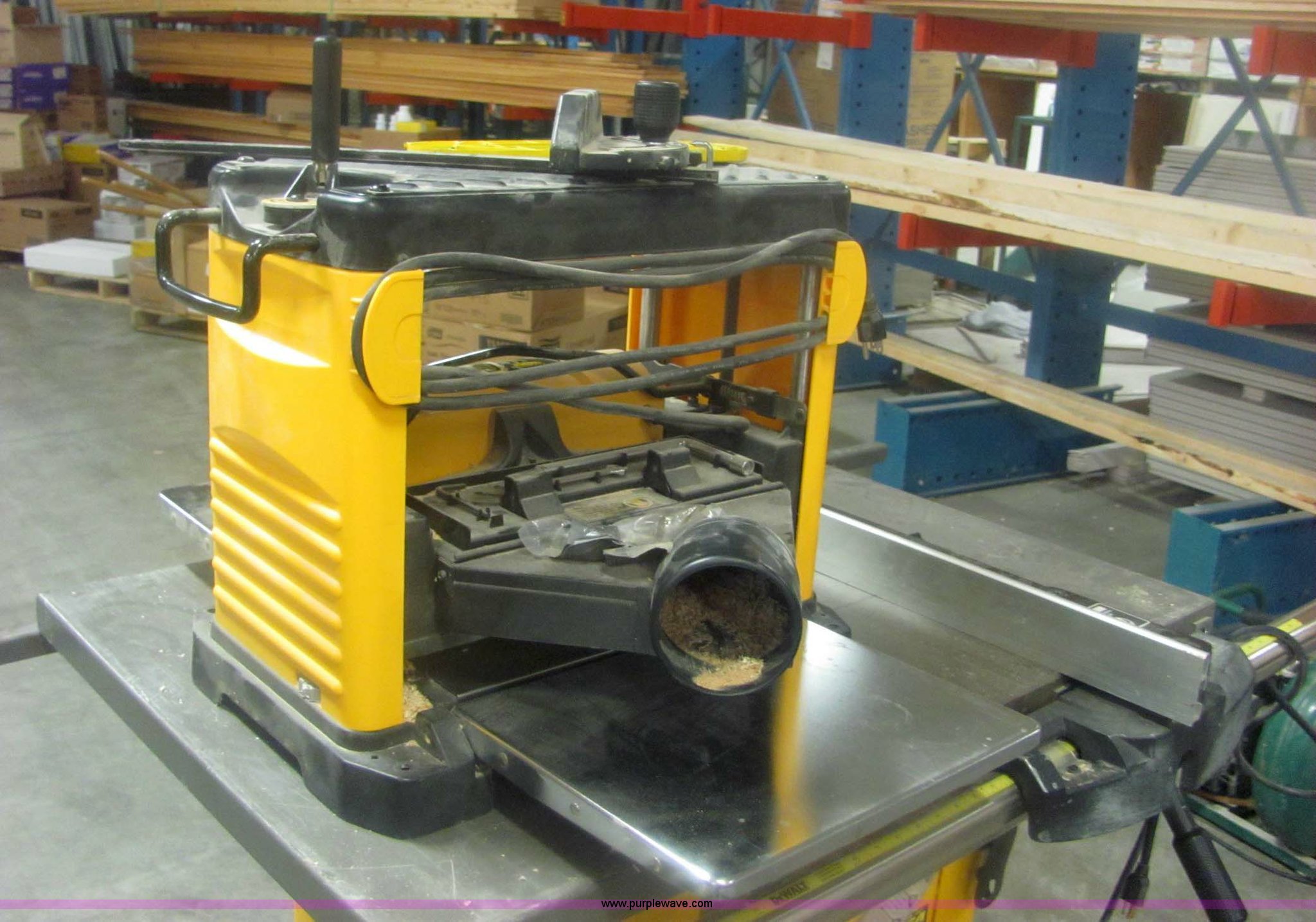DeWalt DW733 12.5" thickness planer in Wichita, KS | Item 6100 sold ...