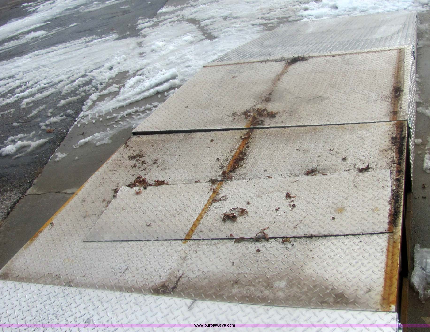 Diamond plate ramp in Derby, KS | Item 6244 sold | Purple Wave