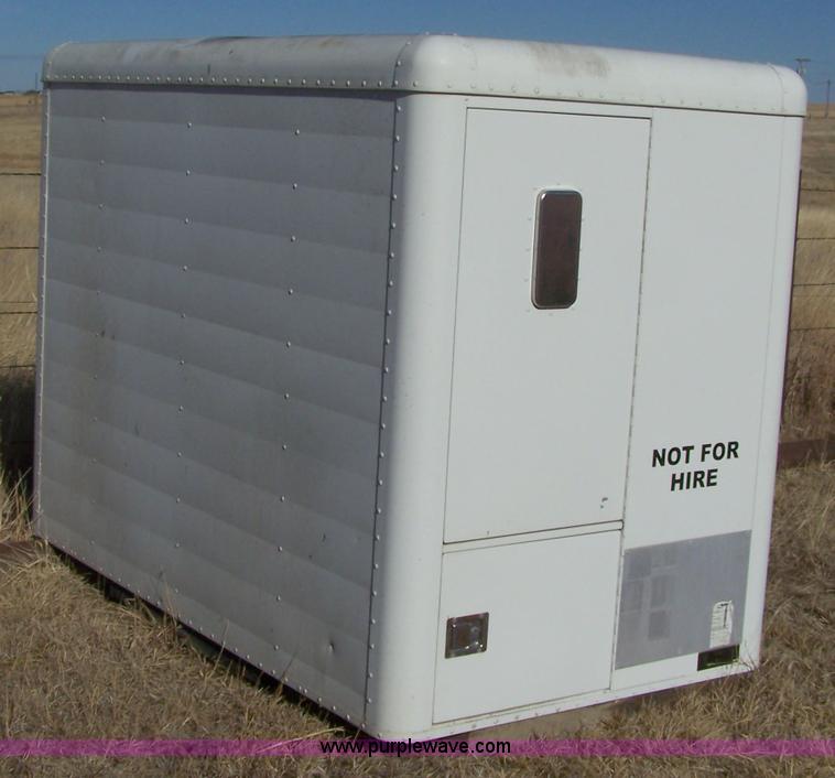 Double Eagle sleeper cab in Schoenchen, KS | Item 7403 sold | Purple Wave