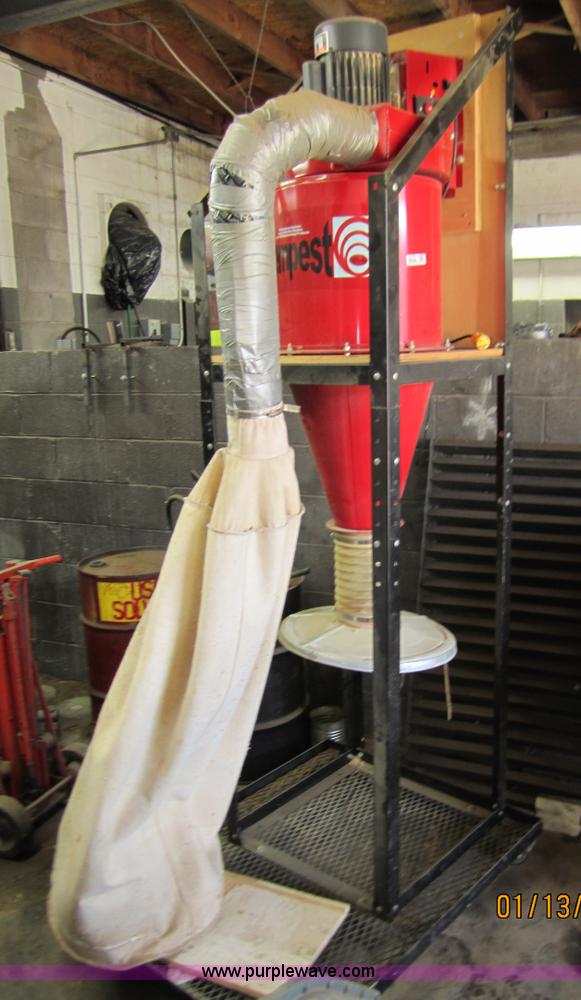 Tempest Cyclonic dust collection system in Goodland, KS | Item 3279 ...