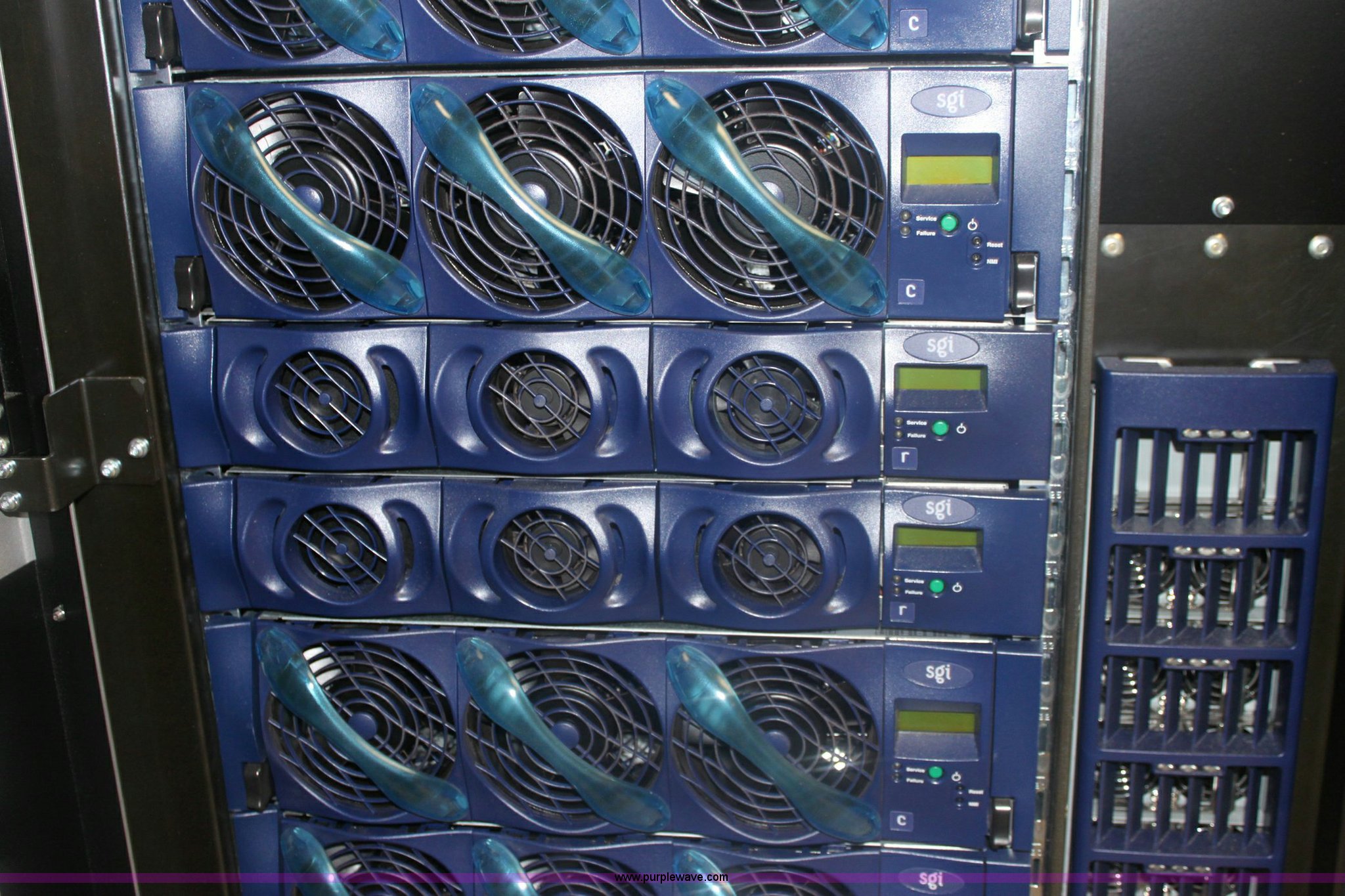 SGI Altix 3700 computer in Wichita, KS | Item 6287 sold | Purple Wave