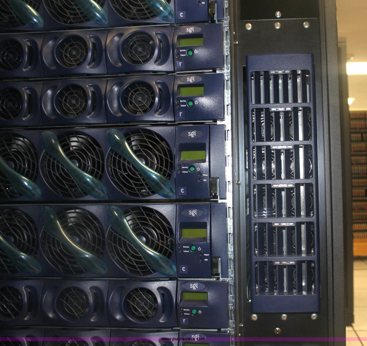 SGI Altix 3700 computer in Wichita, KS | Item 6287 sold | Purple Wave