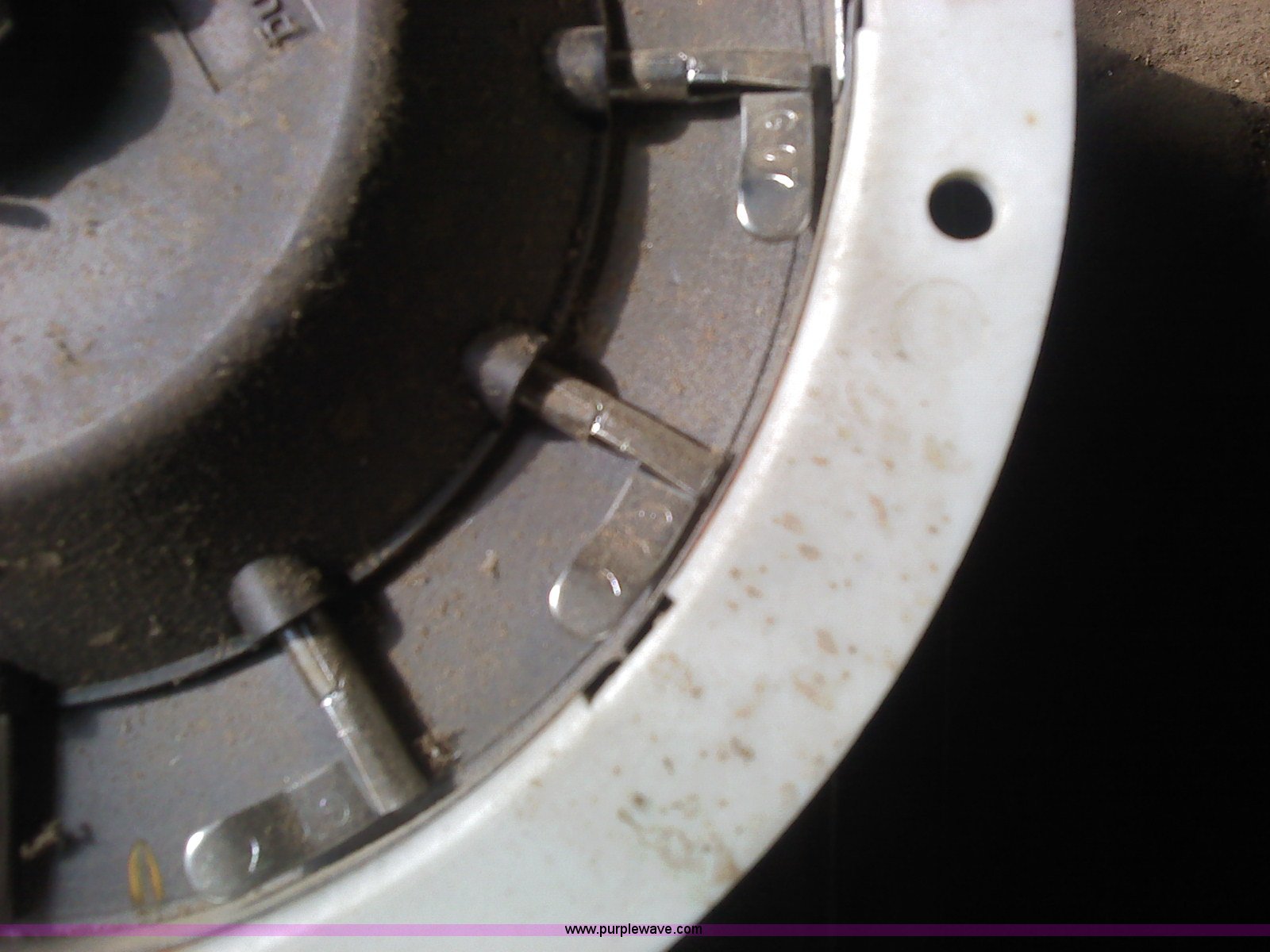 (8) Precision Planting Products finger pick up corn meters in Bushton ...