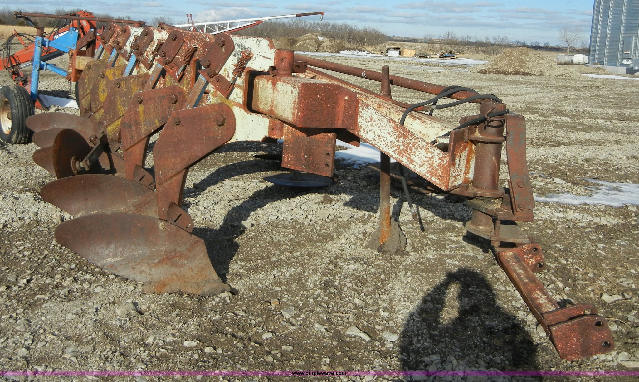 DMI five bottom variable width plow in Alma, KS | Item 2214 sold ...