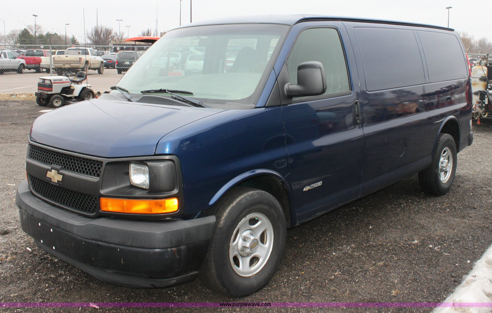 2003 Chevrolet G2500 Express cargo van in Wichita, KS | Item 3066 sold ...