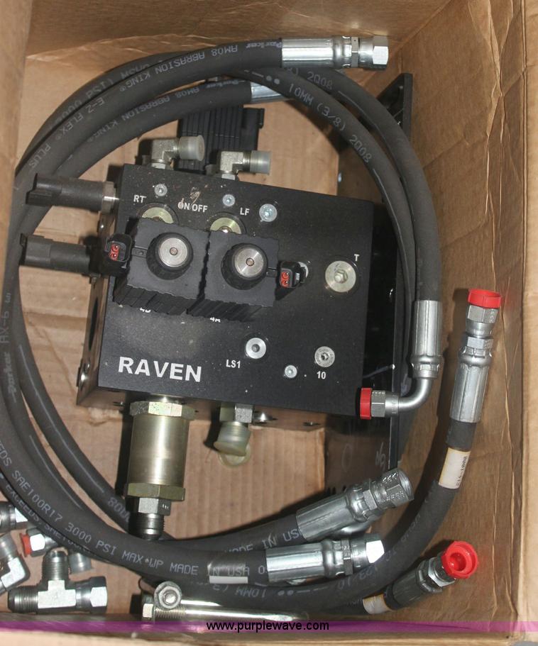 Raven Autoboom in Beloit, KS | Item 6349 sold | Purple Wave