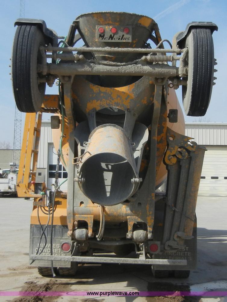 1995 Mack RD690S cement mixer truck in Manhattan, KS | Item 5151 sold ...