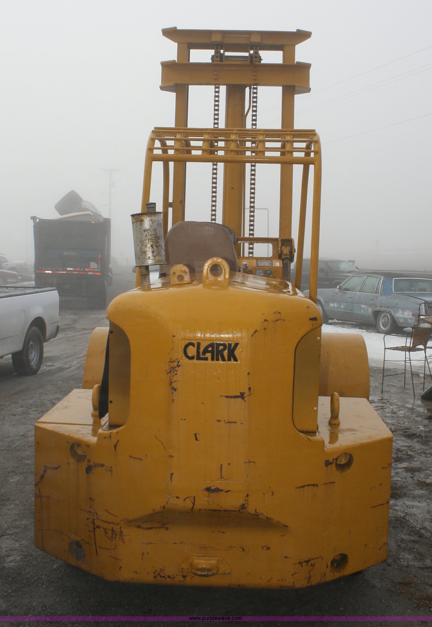 Clark Y150-CRS forklift in Marysville, MO | Item 4909 sold | Purple Wave