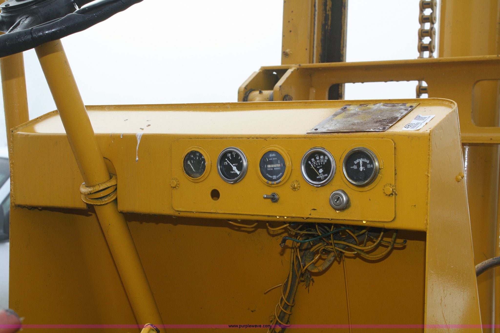 Clark Y150-CRS forklift in Marysville, MO | Item 4909 sold | Purple Wave