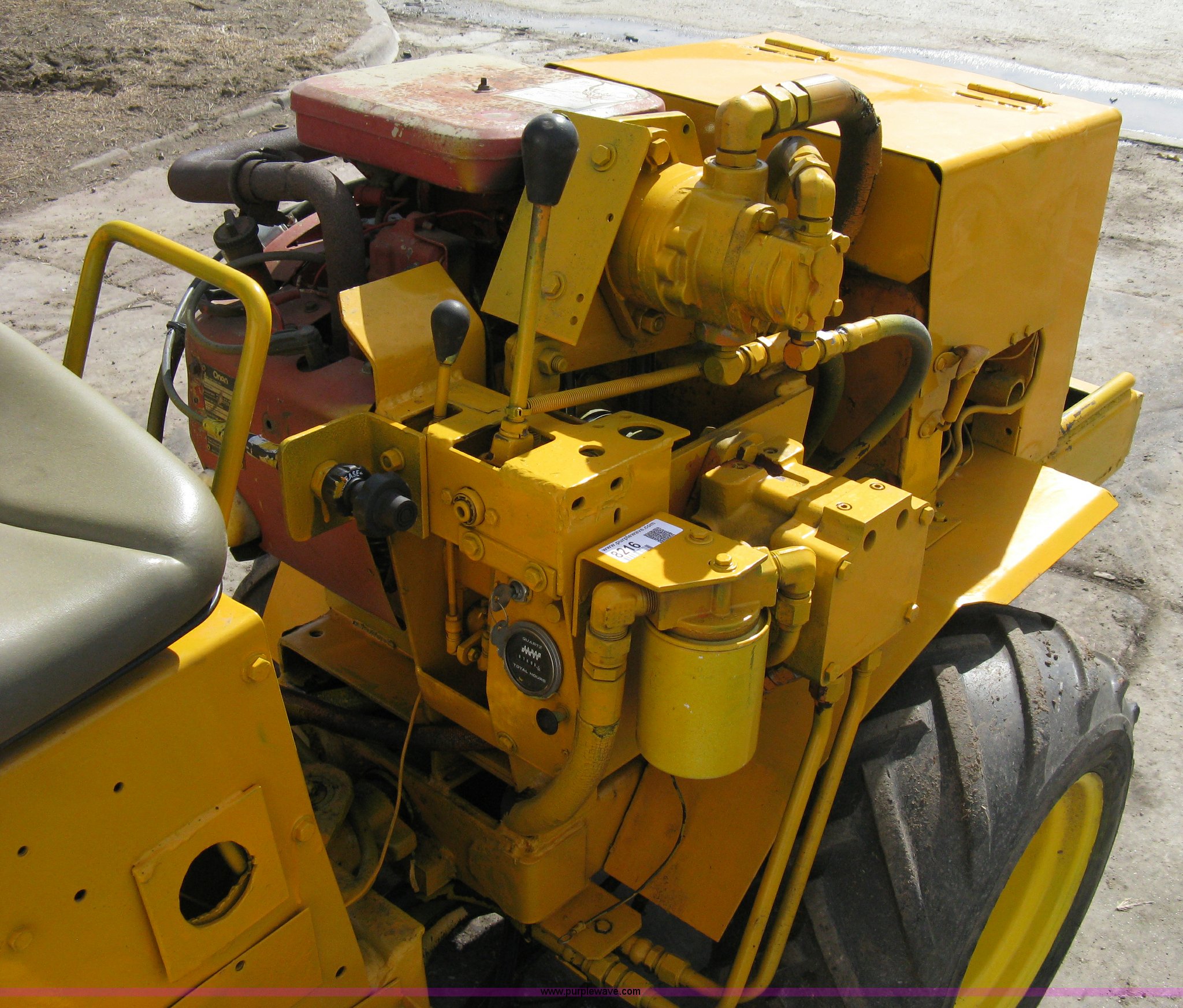 Davis mini sneaker in Wichita, KS | Item 8216 sold | Purple Wave