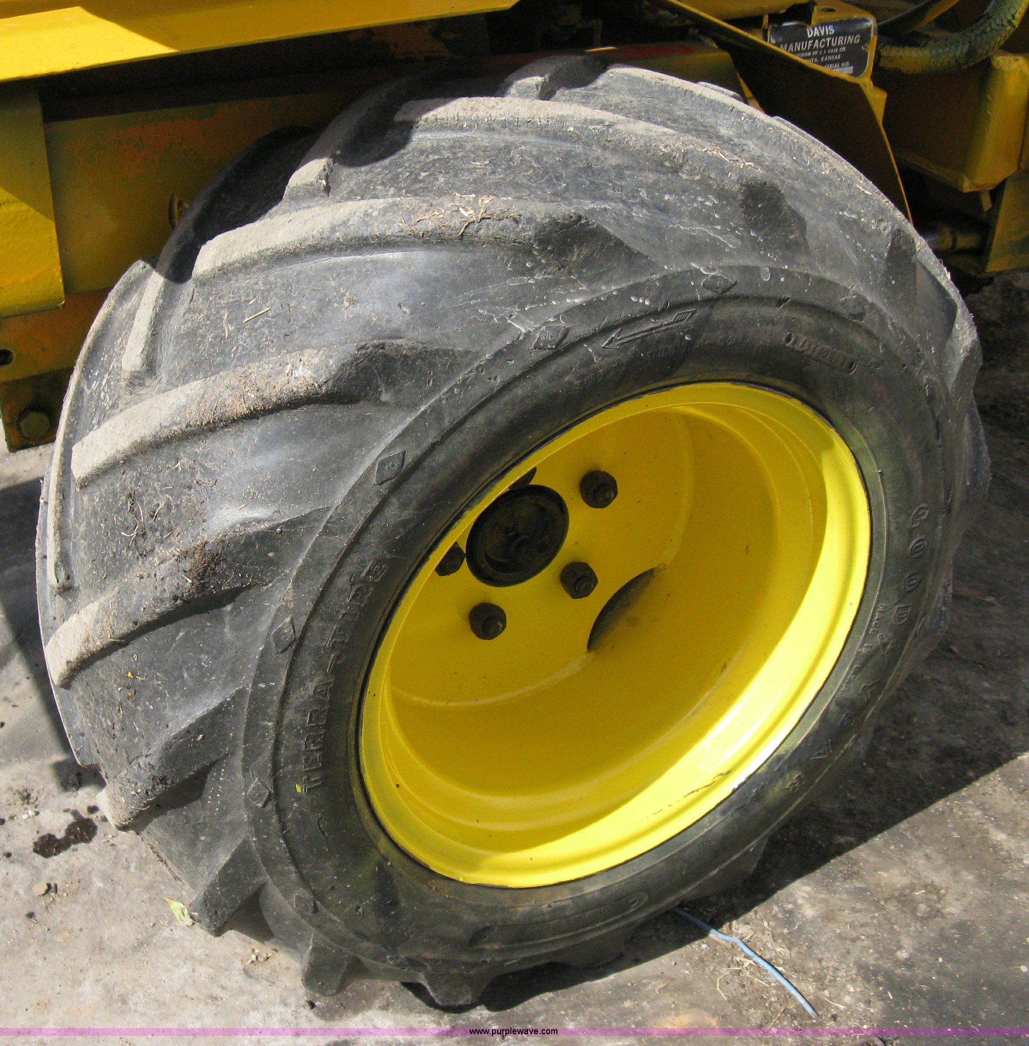 Davis mini sneaker in Wichita, KS | Item 8216 sold | Purple Wave