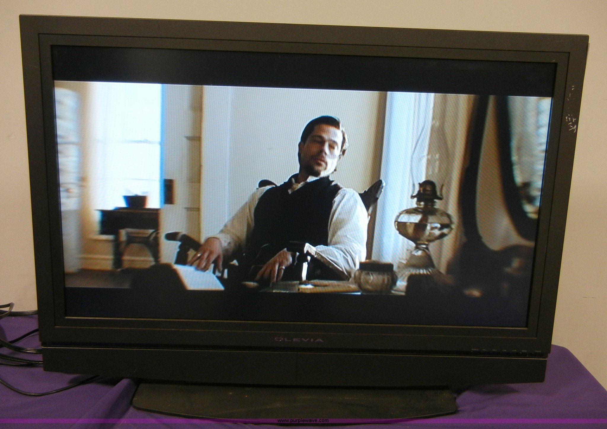 Olevia 42" LCD TV in Manhattan, KS | Item 2407 sold | Purple Wave