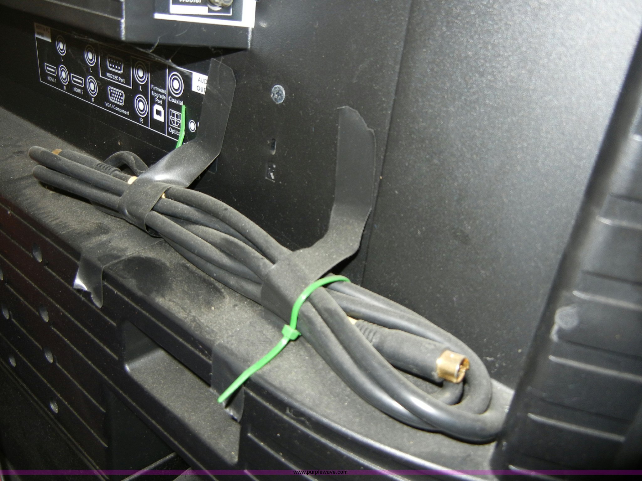 Olevia 42" LCD TV in Manhattan, KS | Item 2407 sold | Purple Wave