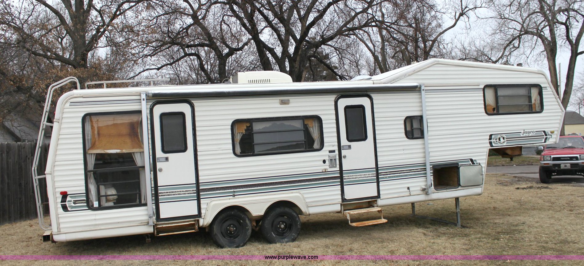 1984 Jayco 32 Jaycrane fifth wheel camper in Wichita, KS | Item 6433 ...