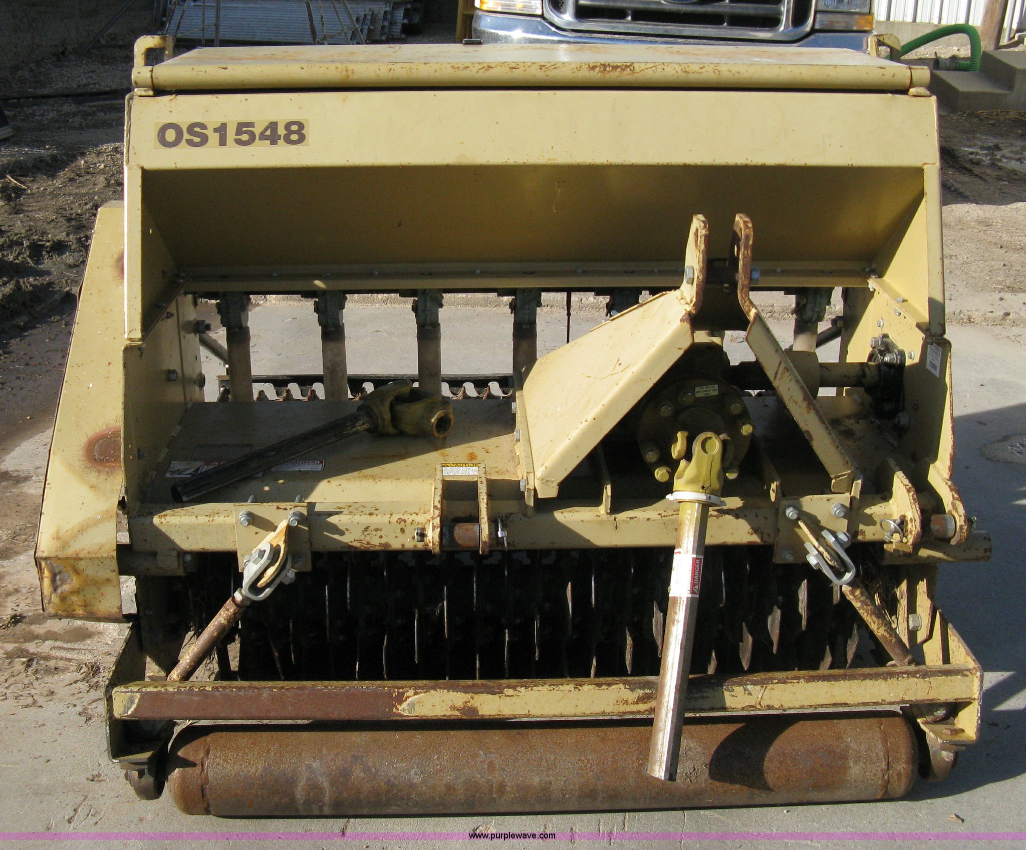 Land Pride OS1548 three point over-seeder in Augusta, KS | Item 8009 ...