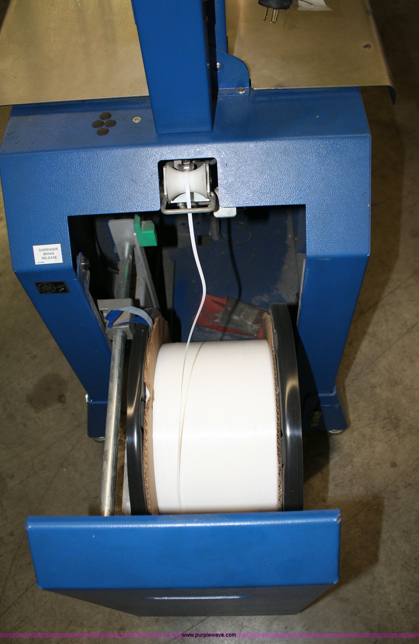 Mosca strapping machine in Spring Hill, KS | Item 4902 sold | Purple Wave