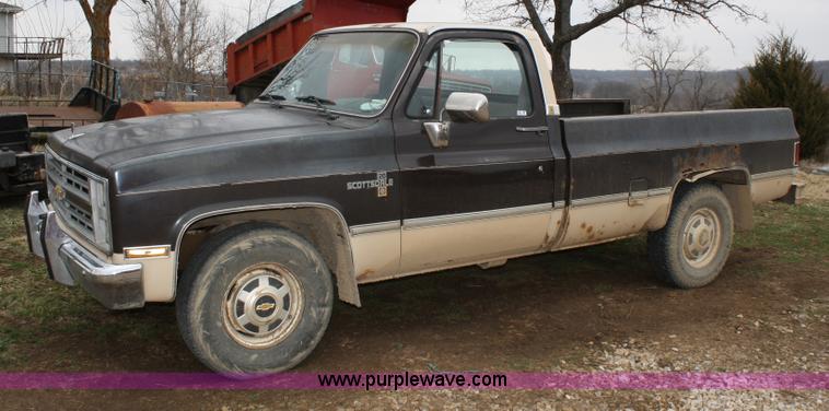1985 Chevrolet Scottsdale C20 pickup truck in Perry, KS | Item 4799 ...