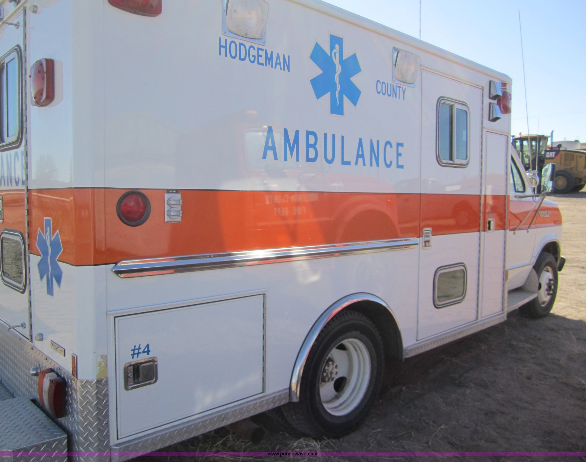 1984 Ford Econoline E350 ambulance in Jetmore, KS | Item 3434 sold ...