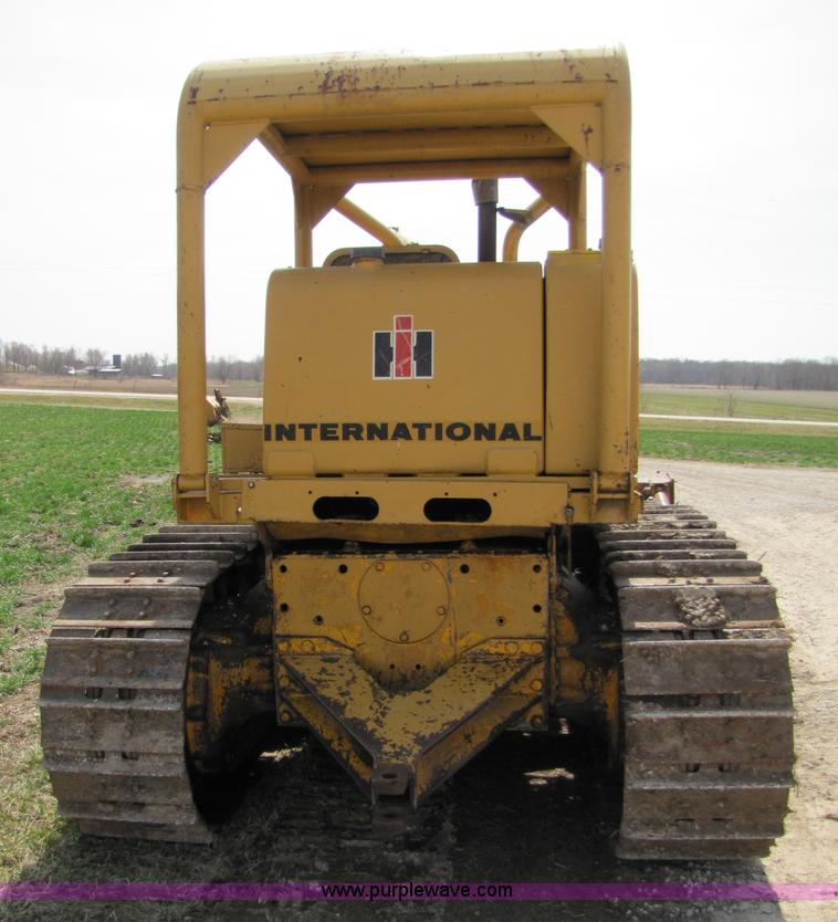 1966 International TD-15B dozer in Wamego, KS | Item 8669 sold | Purple ...