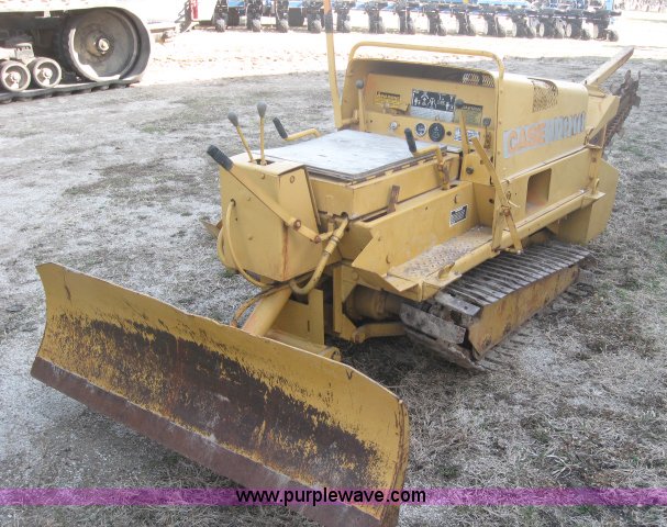 Case Davis Task Force 300 trencher in Ottawa, KS | Item 5958 sold ...