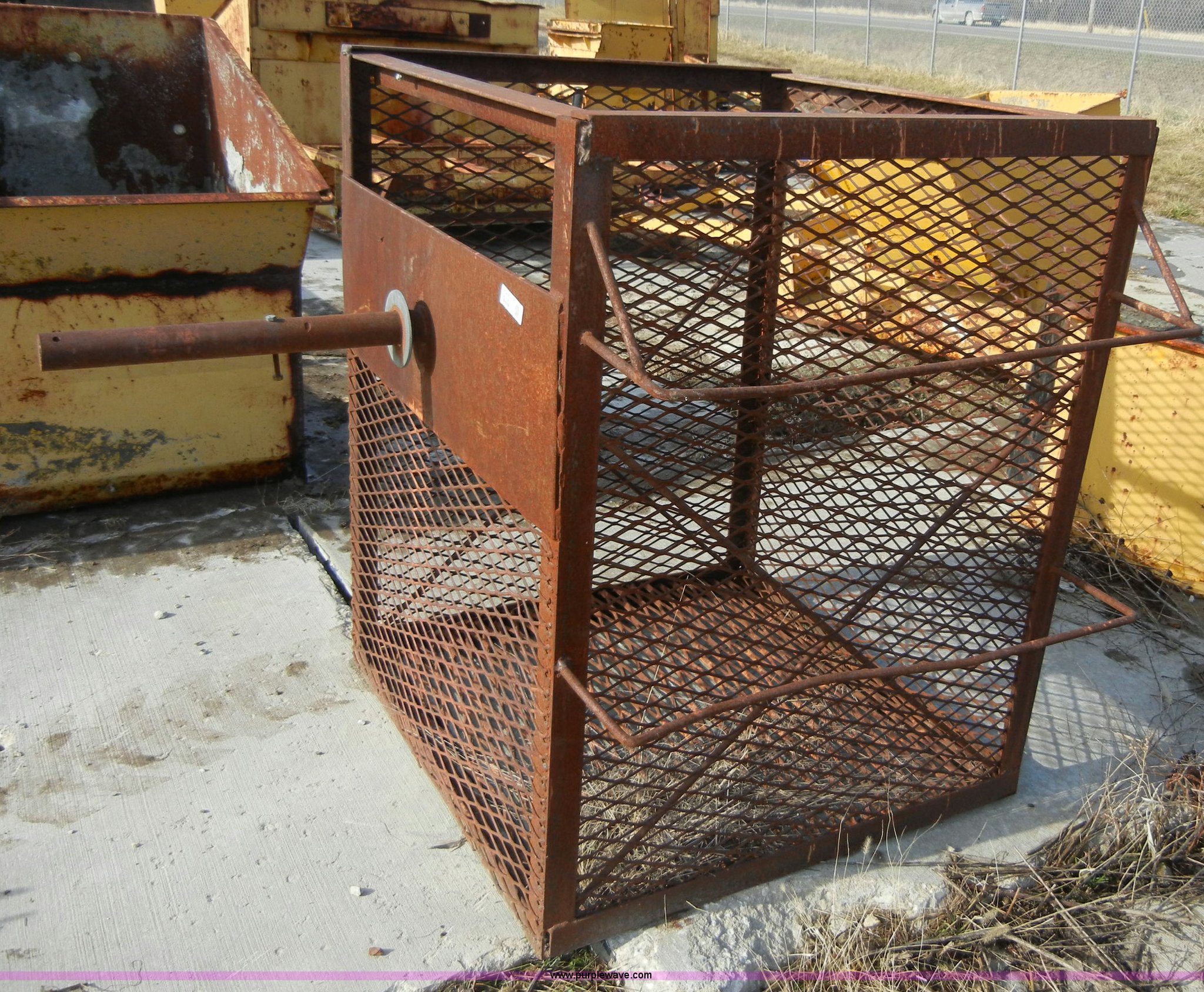 Man lift cage for boom truck in Tonganoxie, KS | Item 2101 sold ...
