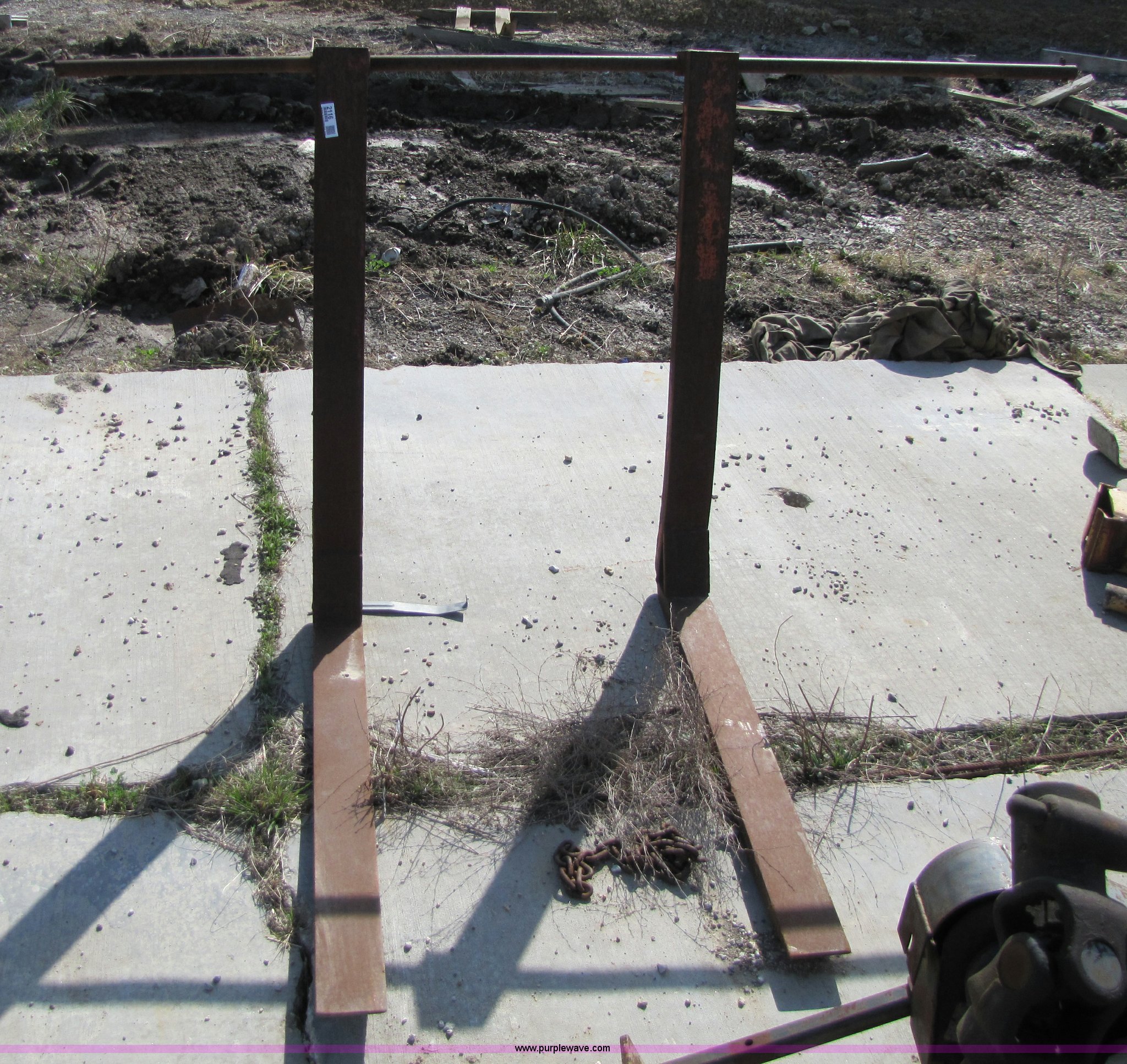 Case 580 backhoe forks in Tonganoxie, KS | Item 2116 sold | Purple Wave