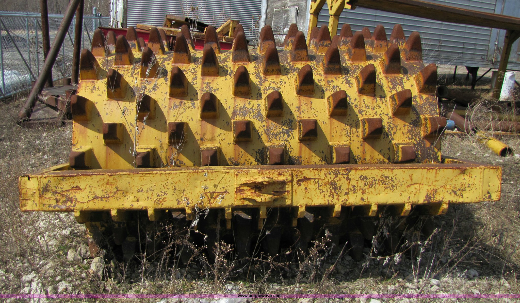 Pull behind sheeps foot compactor in Tonganoxie, KS | Item 8653 sold ...