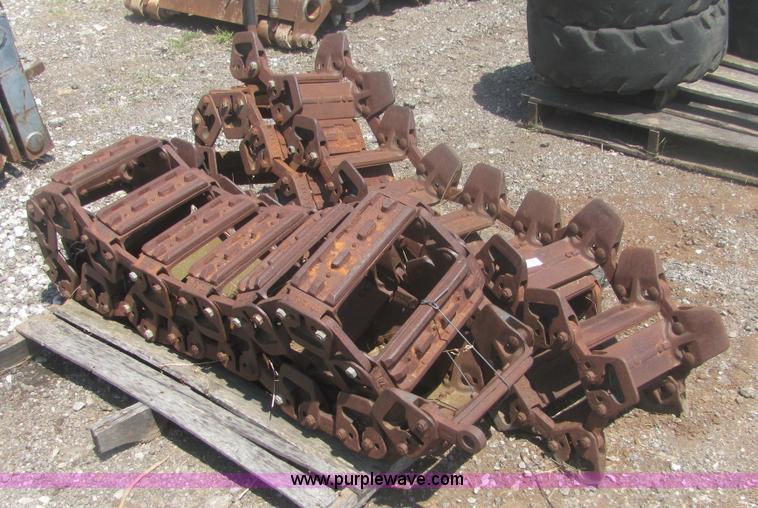 Grouser steel skid loader tracks in Mayfield, KS | Item 6945 sold ...