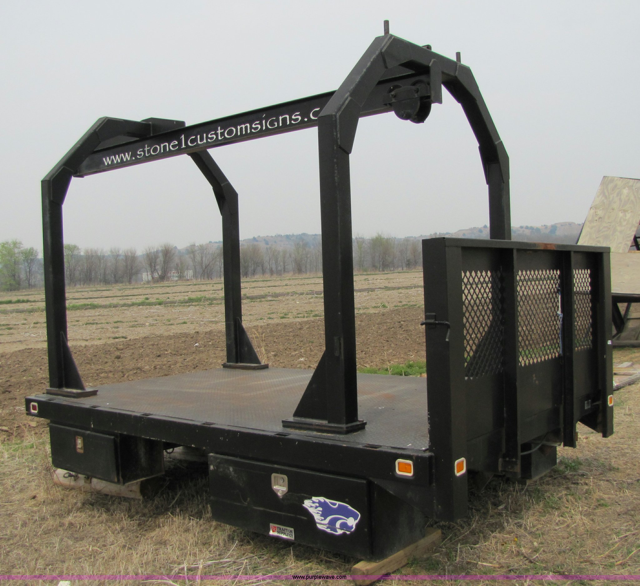 Knapheide truck bed with hoist bed in Manhattan, KS | Item 8656 sold ...