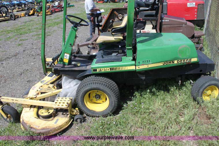 John Deere F915 riding lawn mower in Wichita, KS | Item 6254 sold ...