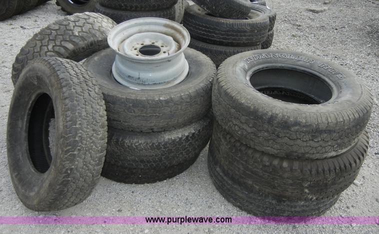 (8) used R16 tires in Topeka, KS | Item 2134 sold | Purple Wave