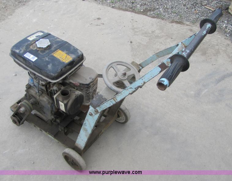 Mini/consaw walk behind concrete saw in Topeka, KS | Item 8513 sold ...