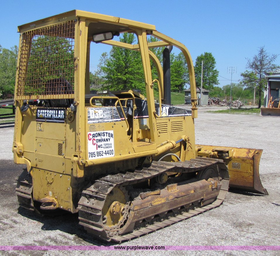 Caterpillar D3C XL dozer in Topeka, KS | Item 8478 sold | Purple Wave