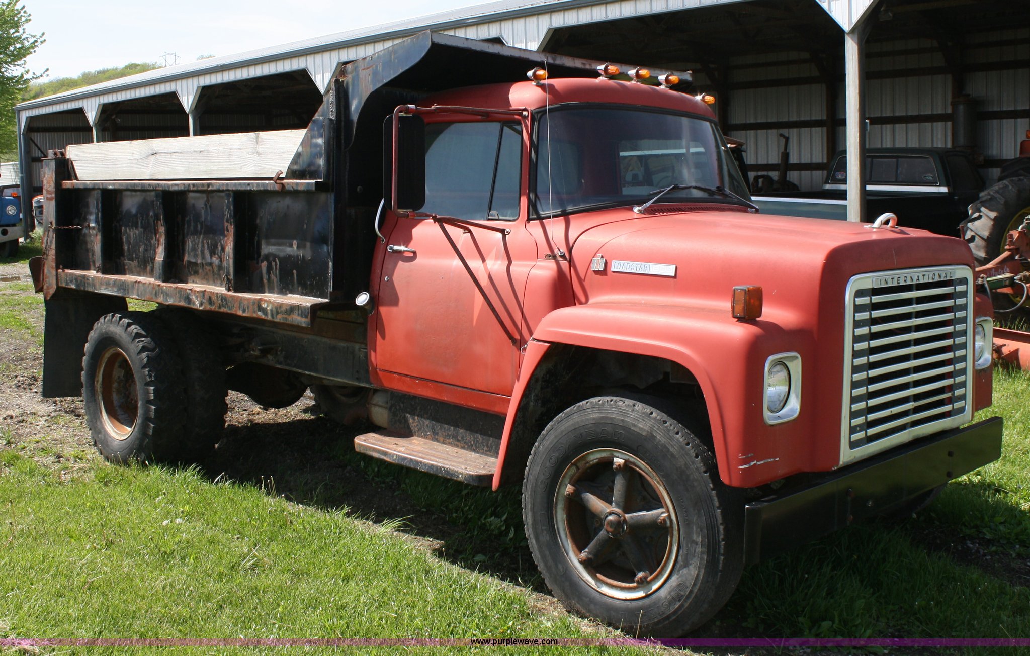 1977 International Loadstar 1600 dump truck in Tonganoxie, KS | Item ...