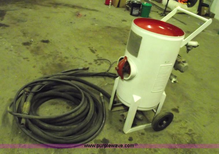 1999 US Filter/Schmidt 3.5CF sand blast pod in Independence, MO | Item ...