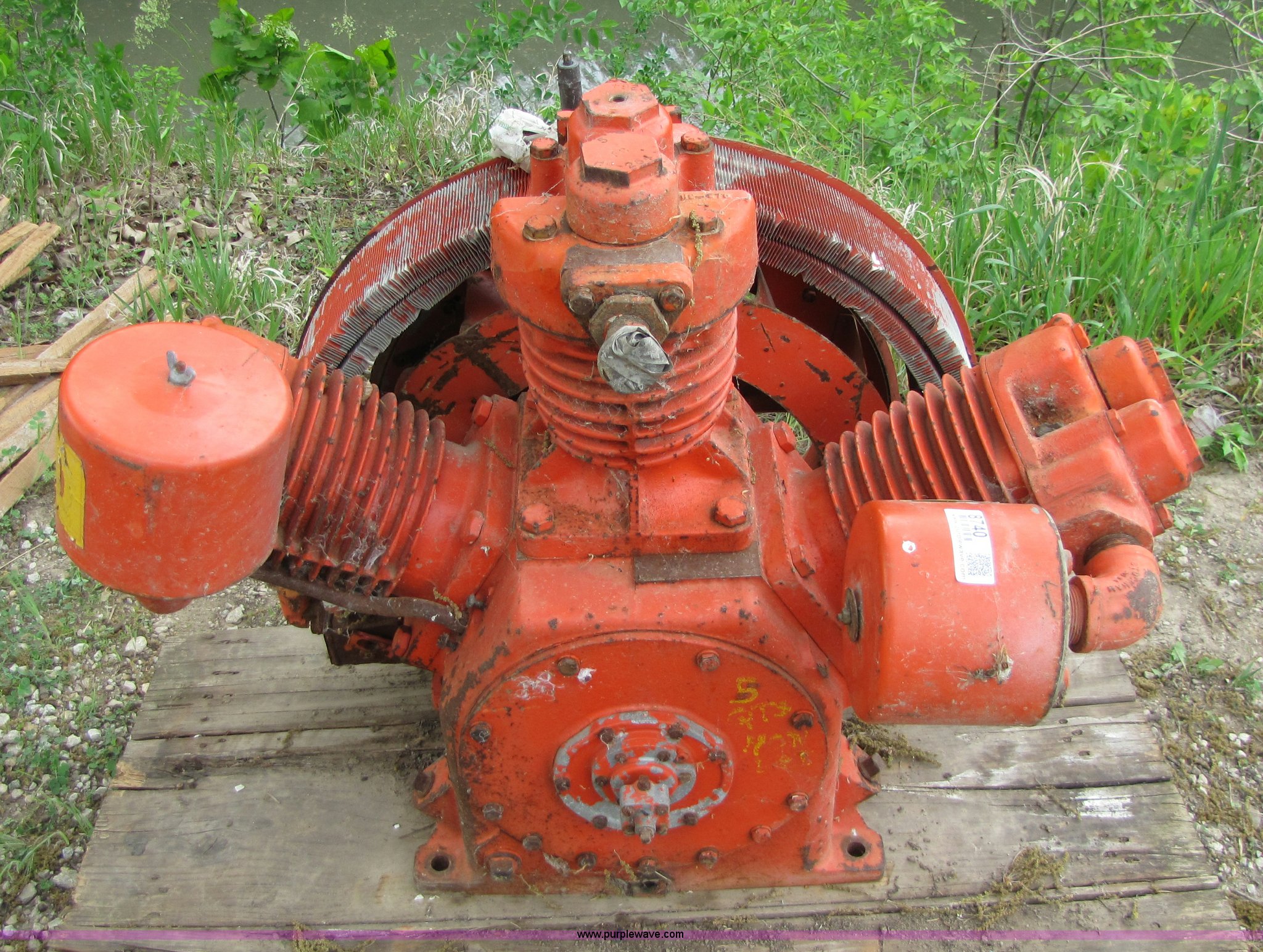 Dresser compressor in Manhattan, KS | Item 8740 sold | Purple Wave