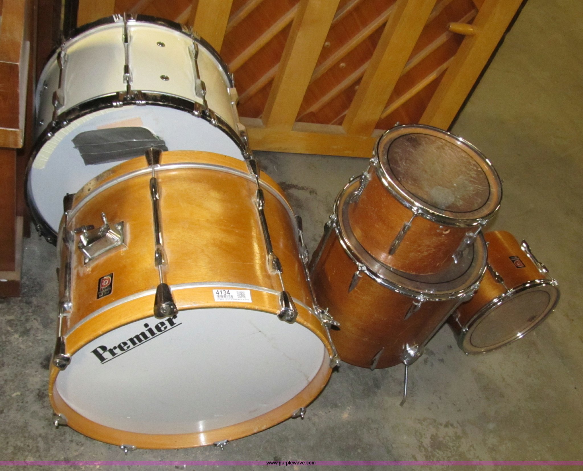 Premier drum set in Des Moines, IA | Item 4134 sold | Purple Wave