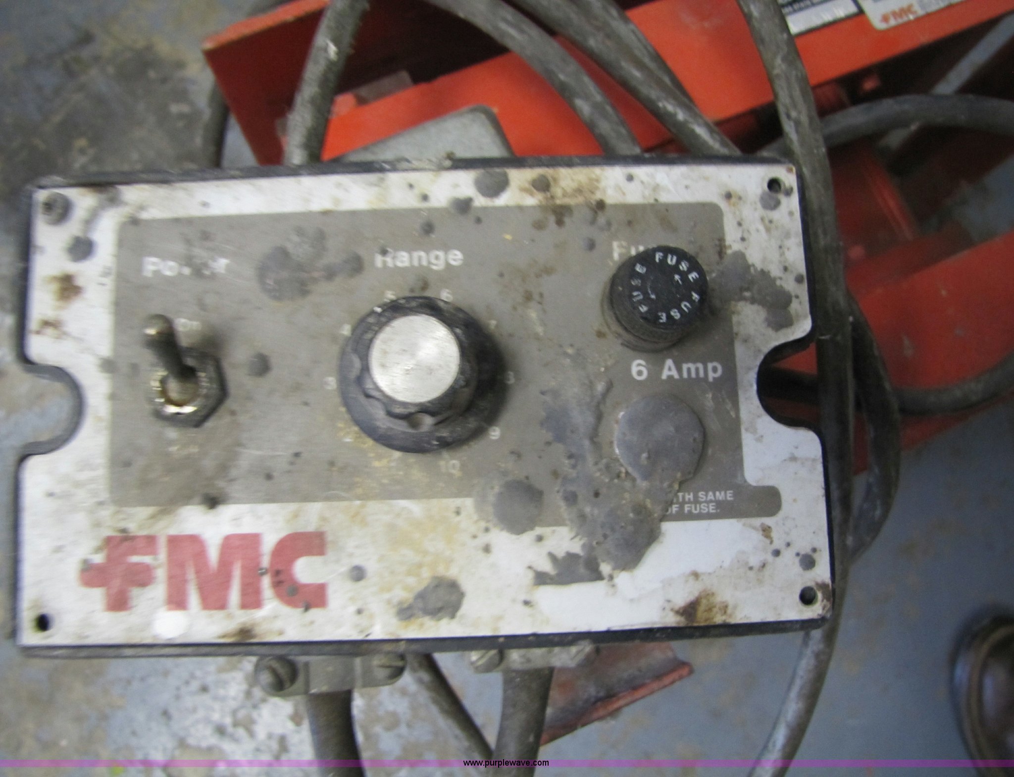 FMC Syntron VP61D1 vibrating table in Manhattan, KS | Item 8727 sold ...