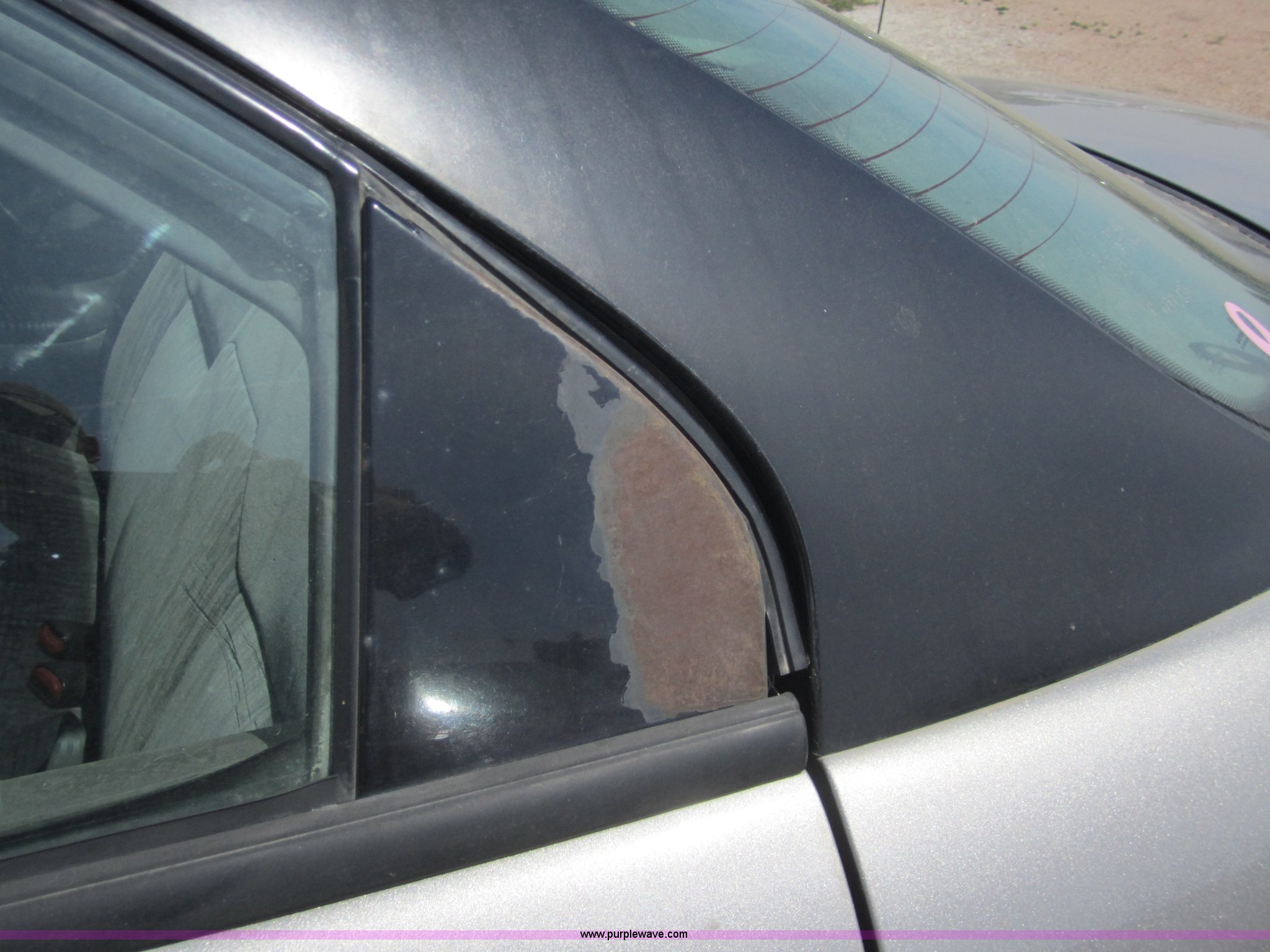 1996 Dodge Intrepid in Garden City, KS | Item 3071 sold | Purple Wave