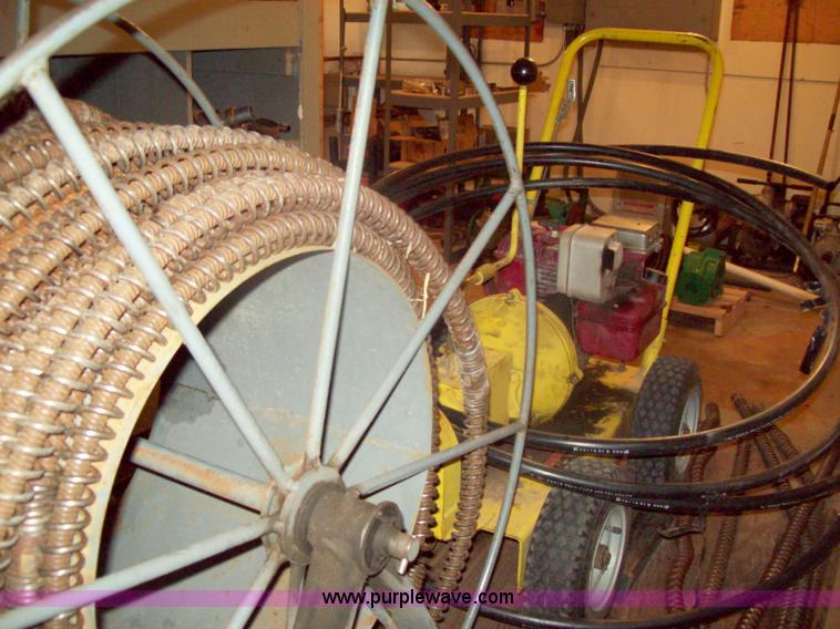 Electric Eel 325 sewer line rodding machine in South Hutchinson, KS ...