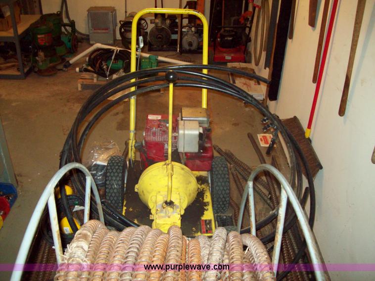Electric Eel 325 sewer line rodding machine in South Hutchinson, KS ...